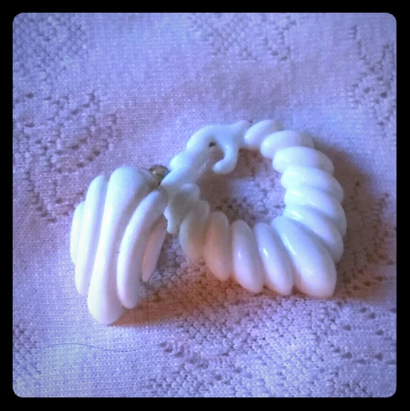 Napier | Jewelry | Vintage Napier White Plastic Door Knocker Earrings ...
